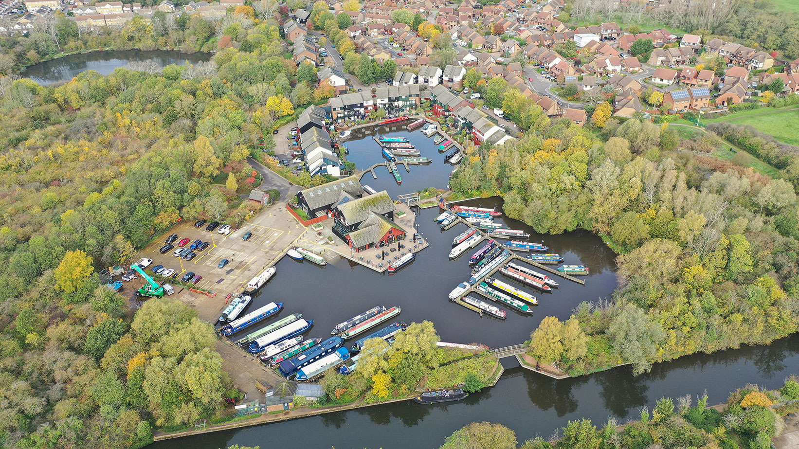 Willowtree Marina - Marina in London